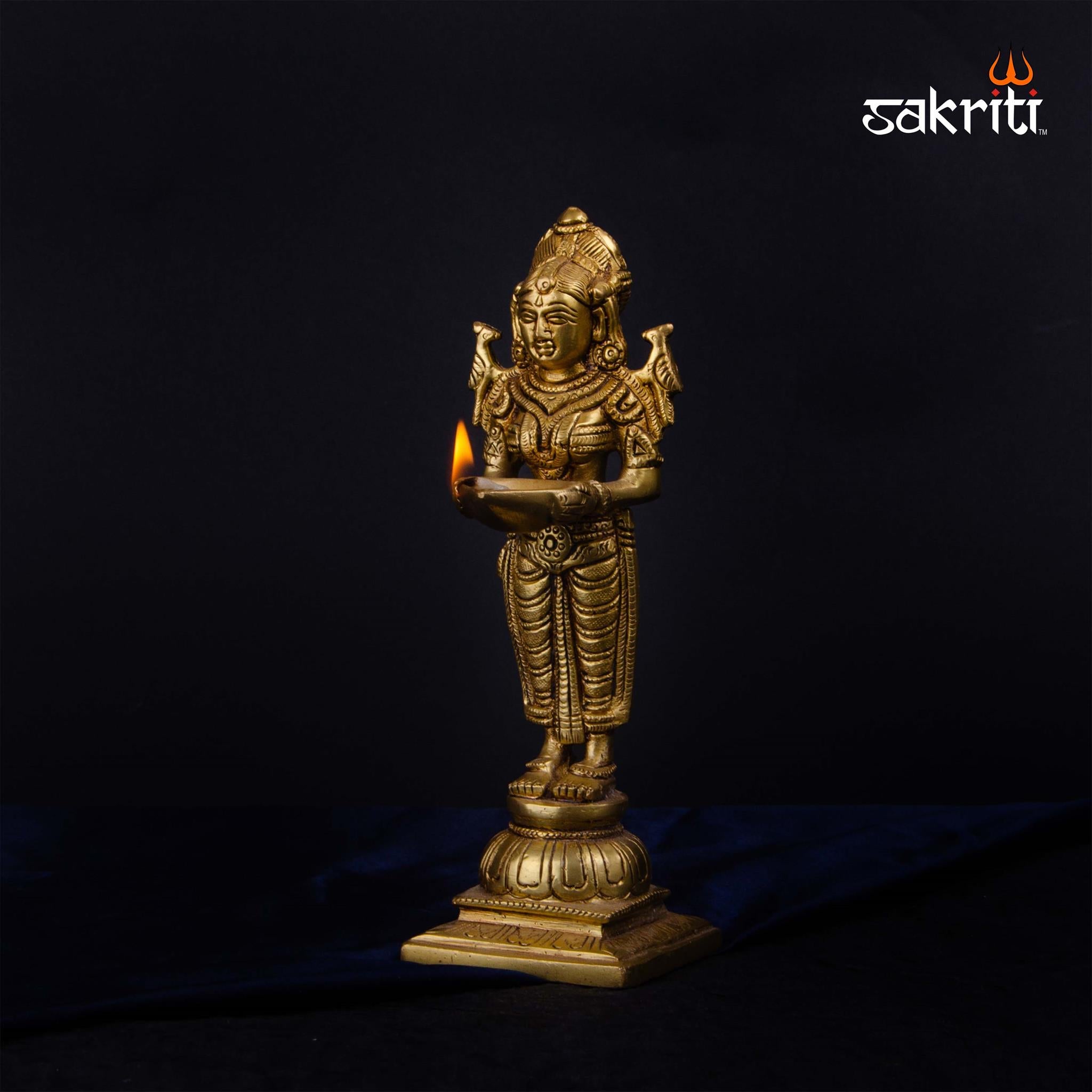 BRASS PAVAI VILAKKU – Sacred Needs
