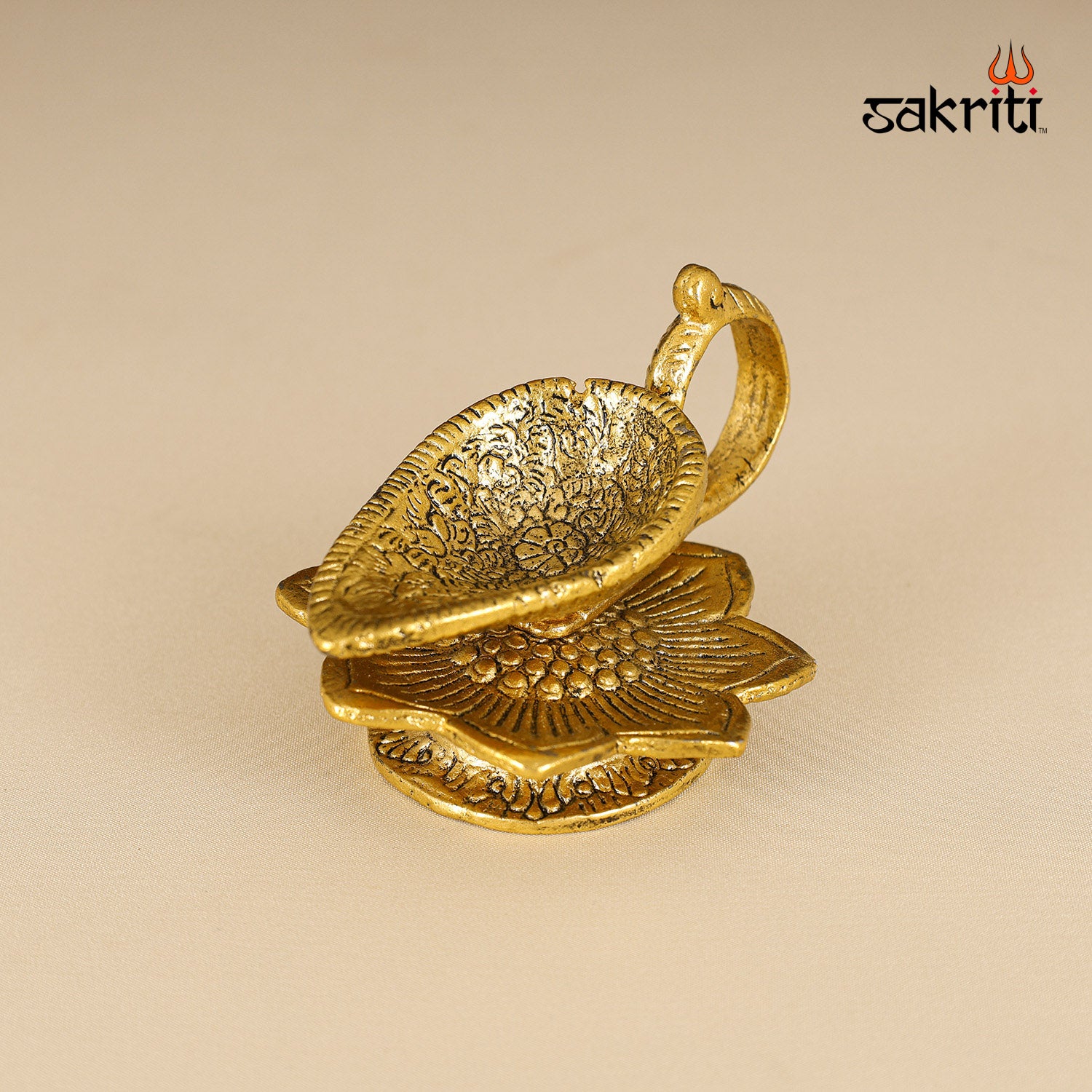 Aluminium Agal Diya with Gold Polish – 2.4 Inch Traditional Oil Lamp f ...