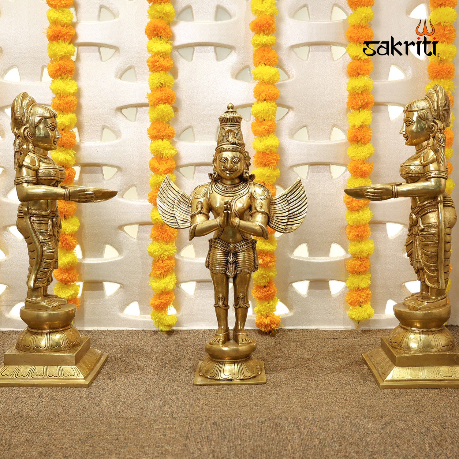 Brass Pavai Vilakku – 23.2 Inch Large Standing Deepam for Temples and ...