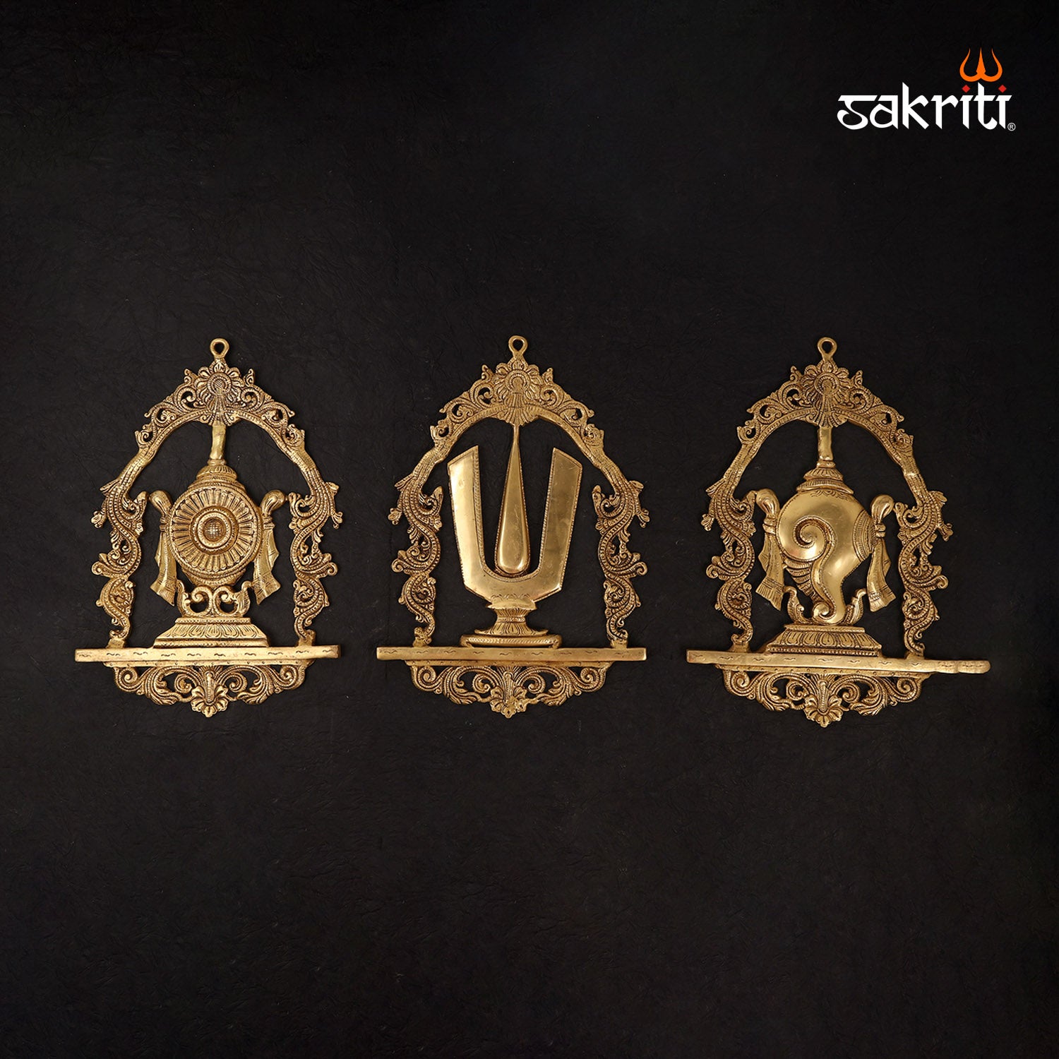 BRASS SHANKH CHAKRA NAMAM WALL HANGING PLATE SET – Sacred Needs
